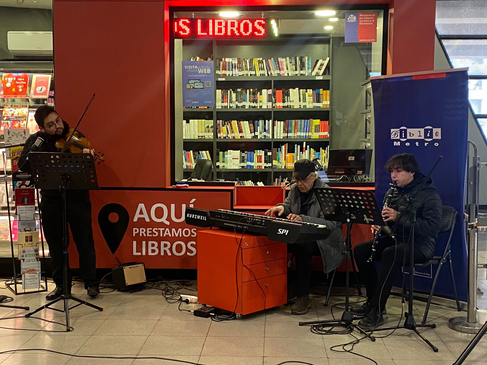 Bibliometro celebra un nuevo aniversario con la reinauguración del módulo de estación Macul ...
